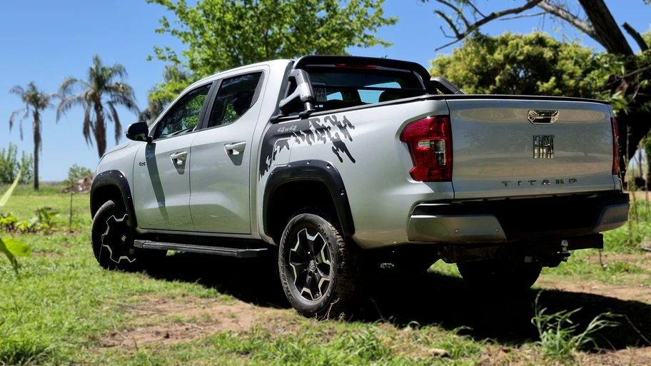 🔧 FIAT Titano Freedom + Moparizada: potencia argentina con estilo y ...